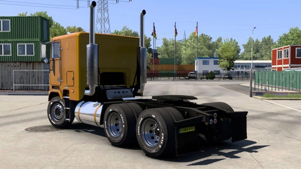 Freightliner FLB v1 (2) - American Truck Simulator mod | ATS mod
